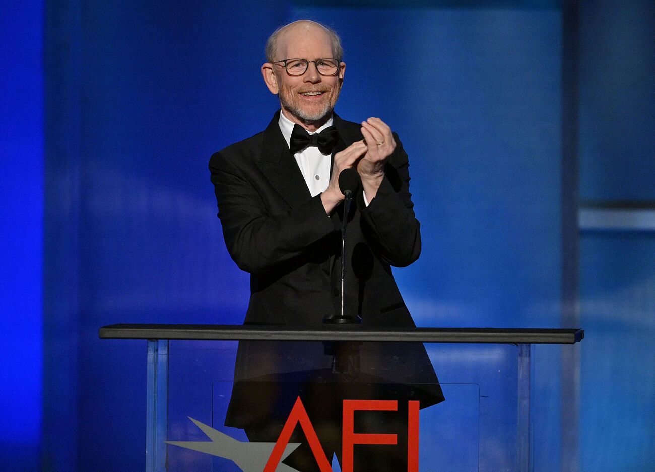 Ron Howard cree que la IA puede "ayudar a los cineastas a plasmar mejor ...