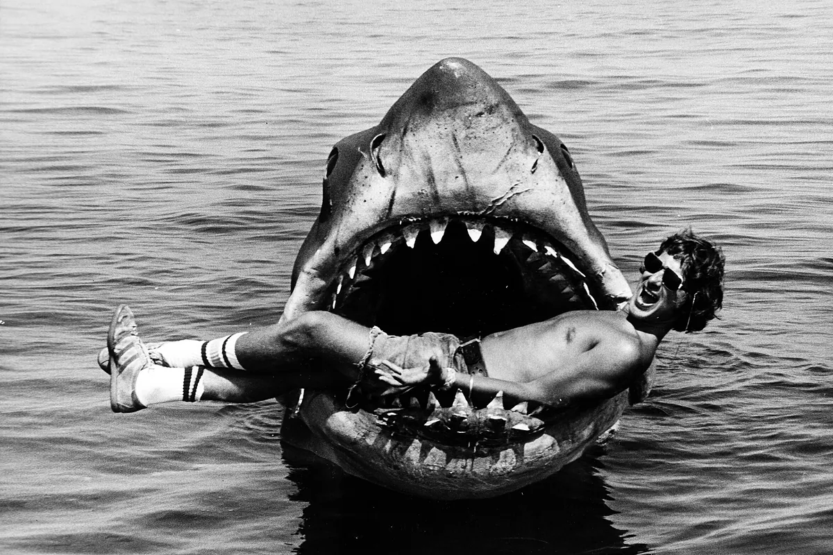 Tiburón, 50 años de la película que nos metió el miedo a nadar en el ...